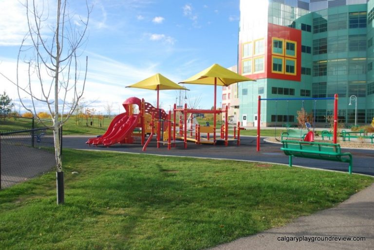 Alberta Children's Hospital Playground - calgaryplaygroundreview.com