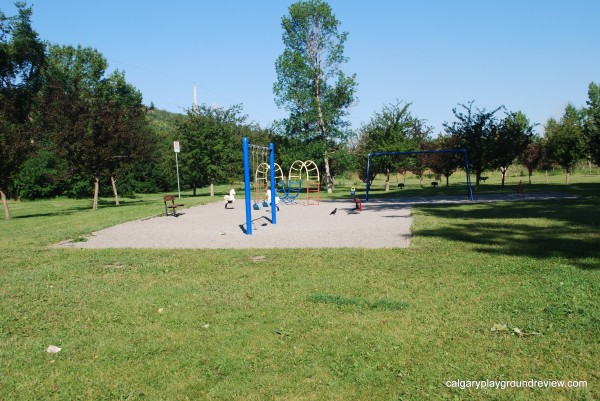 Edworthy Park - calgaryplaygroundreview.com