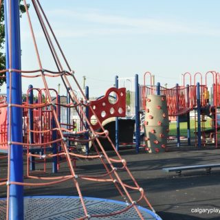 Awesome School Playgrounds in Calgary - calgaryplaygroundreview.com