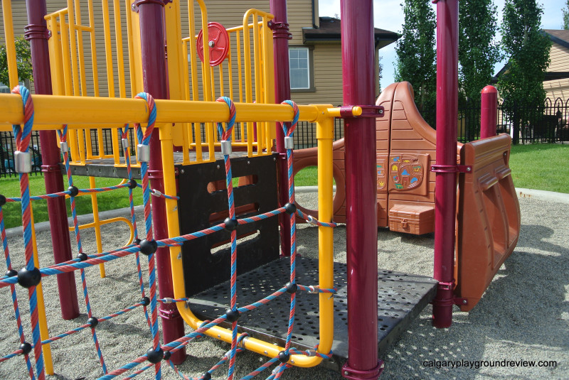 Prestwick Pirate and Castle Park Playground - calgaryplaygroundreview.com
