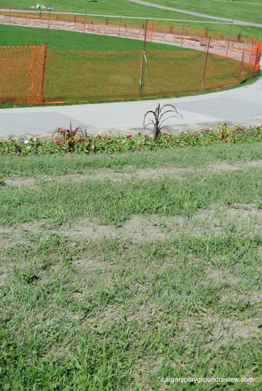 Baker Park - calgaryplaygroundreview.com