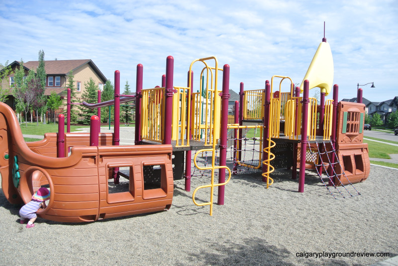 Prestwick Pirate and Castle Park Playground - calgaryplaygroundreview.com