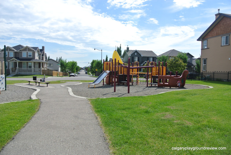 Prestwick Pirate and Castle Park Playground - calgaryplaygroundreview.com