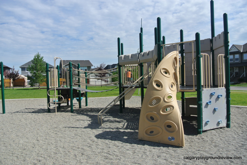 Prestwick Pirate and Castle Park Playground - calgaryplaygroundreview.com