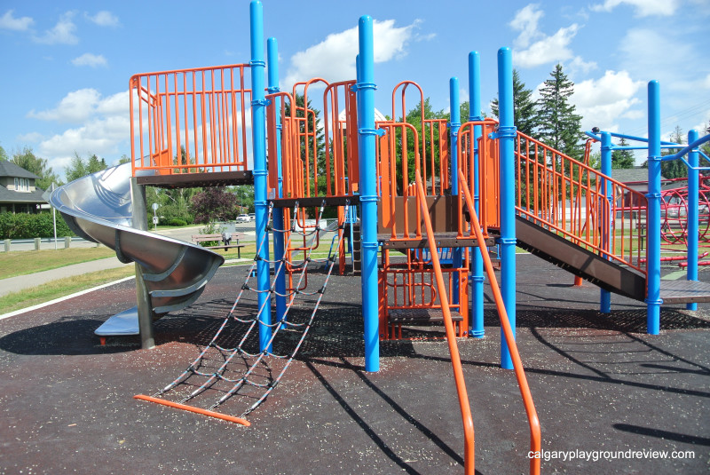 Helicopter Playground - calgaryplaygroundreview.com