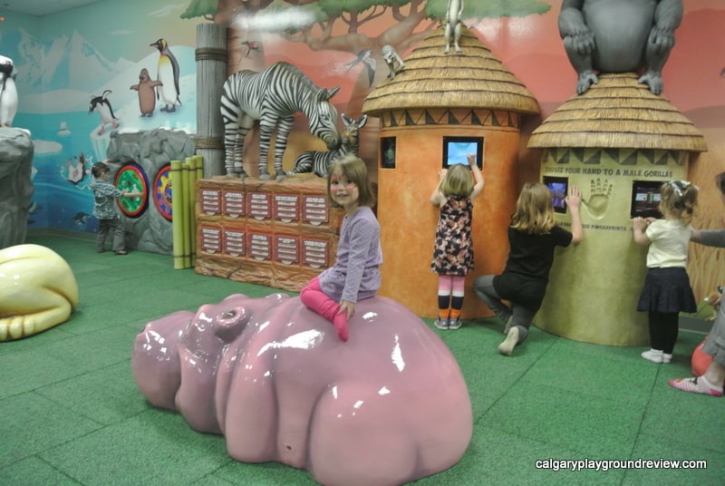 Southcentre ROAR! Play Park - calgaryplaygroundreview.com