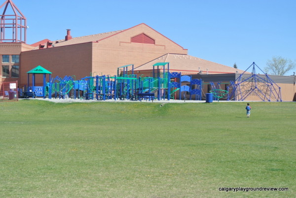 St. Maria Goretti School Playground - calgaryplaygroundreview.com