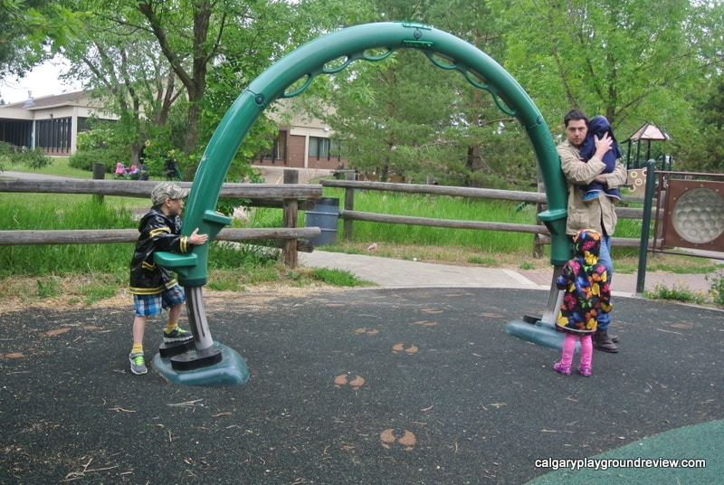 Rundle Park Playground - Edmonton - calgaryplaygroundreview.com