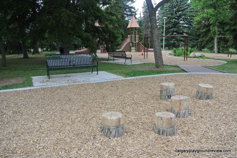 Borden Park Playground - Edmonton - calgaryplaygroundreview.com