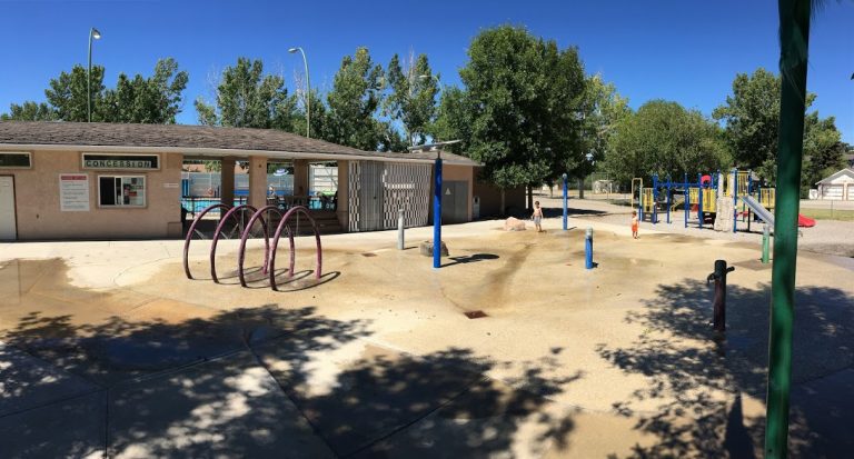 Awesome Outdoor Swimming Pools In Southern and Central Alberta ...