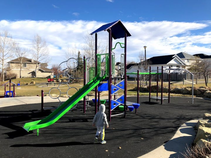 Hidden Valley - Hidden Way Playground - calgaryplaygroundreview.com