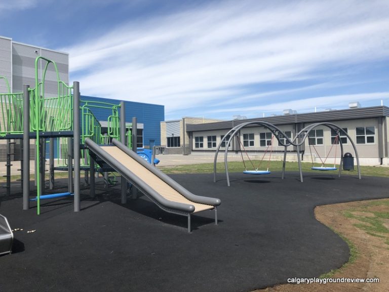 Playgrounds with Roller slides - calgaryplaygroundreview.com