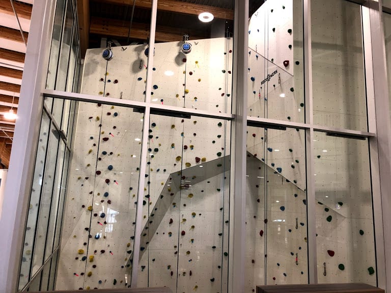 Shane Homes YMCA at Rocky Ridge - Aquatic Centre ...