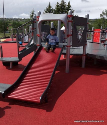 Playgrounds with Roller slides - calgaryplaygroundreview.com