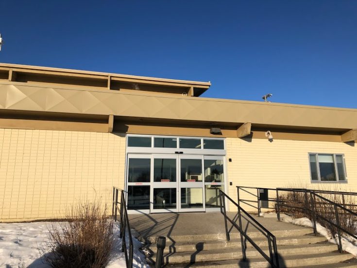 Stew Hendry/Henry Viney Arenas - Calgary Rink Review ...