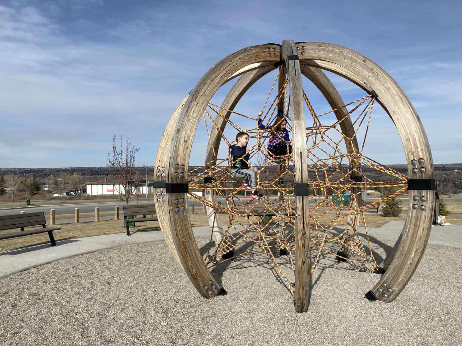 Trinity Hills Playground - calgaryplaygroundreview.com