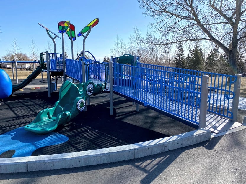 Thorncliffe-Greenview Community Centre Playground ...