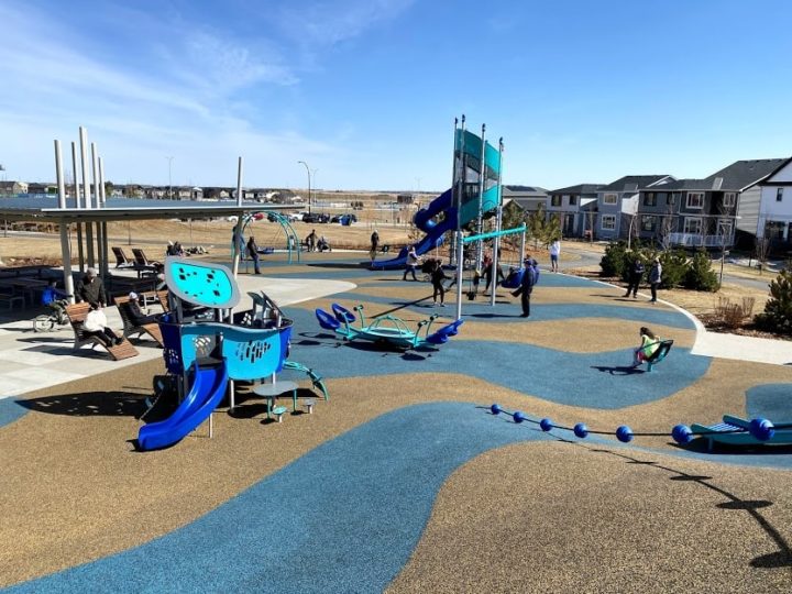 Calgary's Top 15 playgrounds 2021 - calgaryplaygroundreview.com