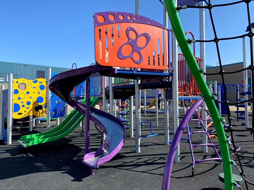 Prince of Peace School Playground - calgaryplaygroundreview.com