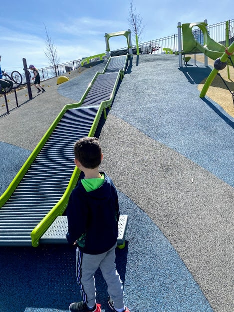 4th Avenue Flyover Park Playground - calgaryplaygroundreview.com
