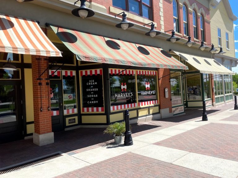 Harvey's Confectionery at Heritage Towne Square ...