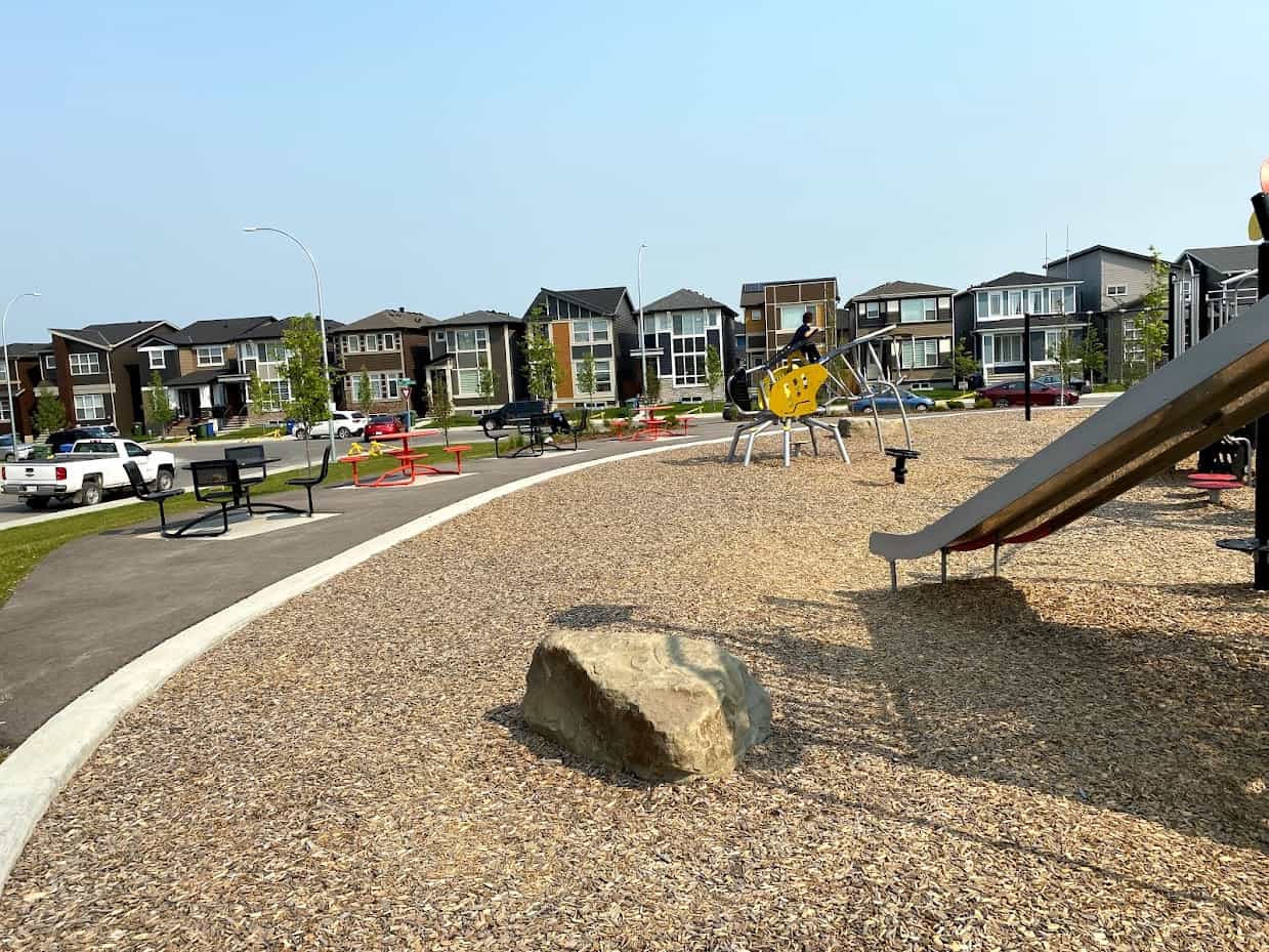 Cornerstone Insect Playground - calgaryplaygroundreview.com