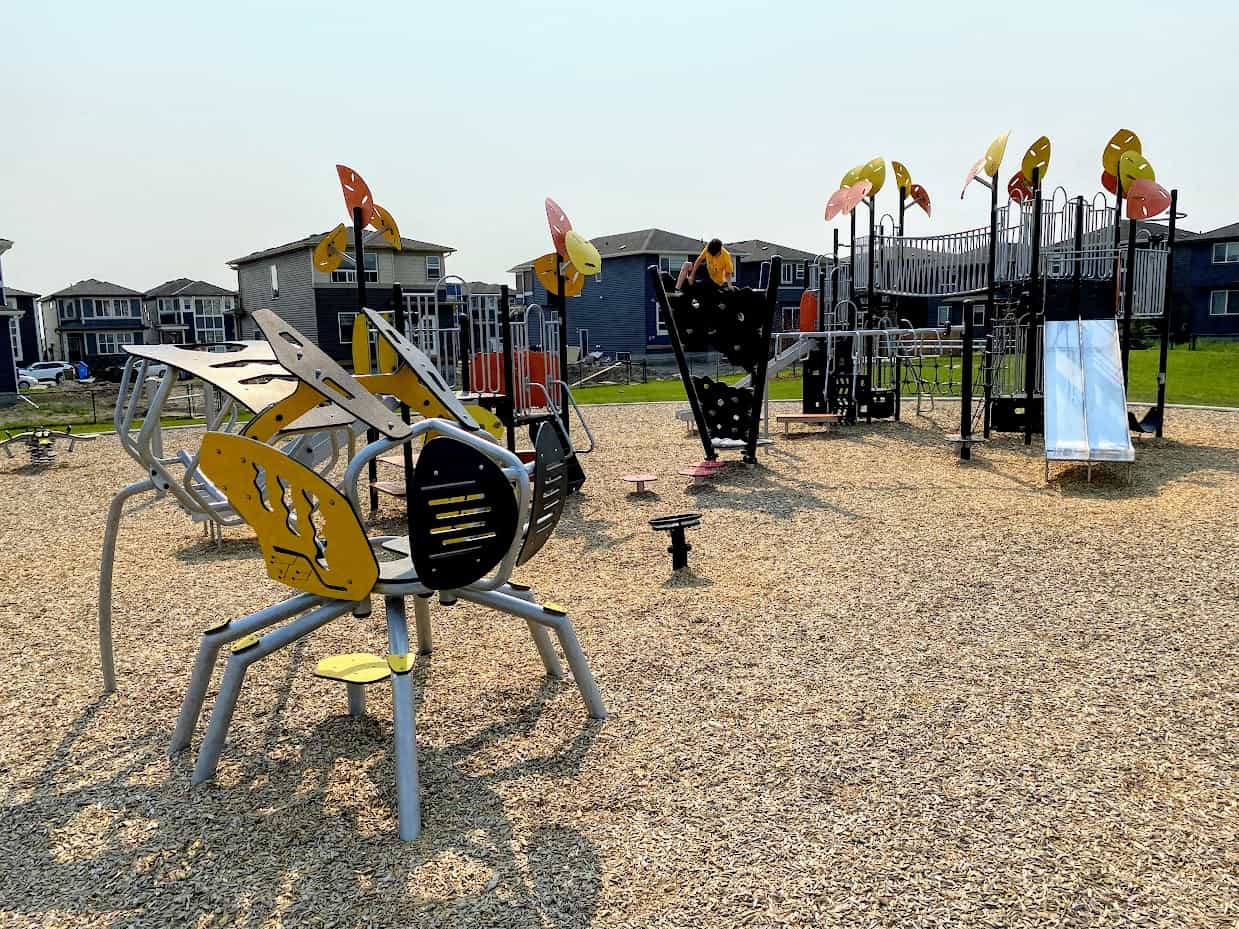 Cornerstone Insect Playground - calgaryplaygroundreview.com